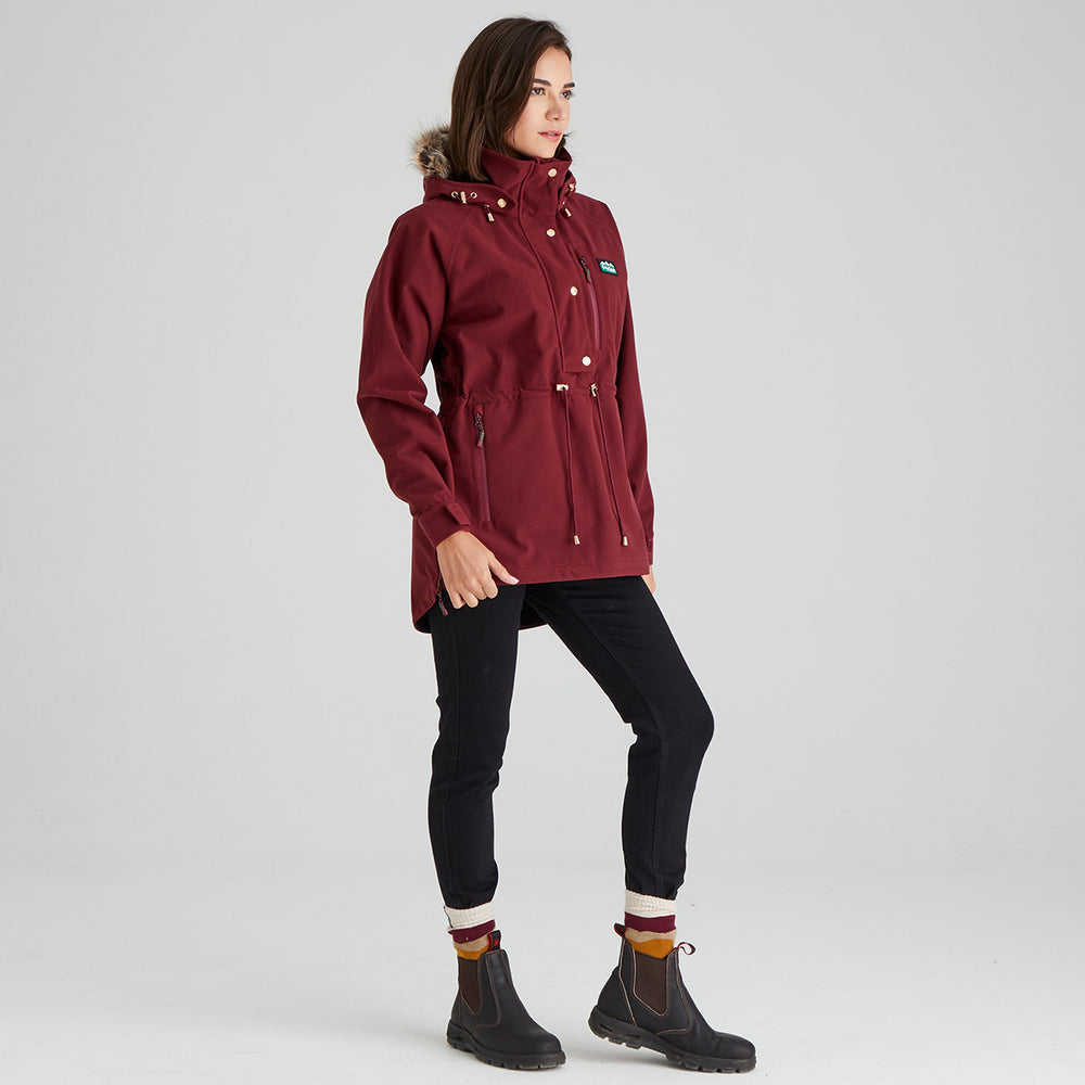 Waterproof Women's Jackets & Smocks for Outdoors